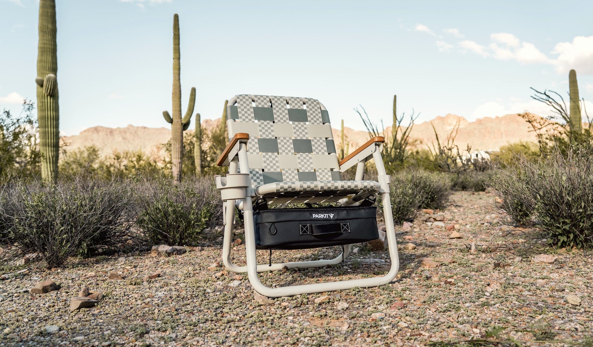 VOYAGER - The Ultimate Outdoor Chair | Dune Collection | PARKIT ...
